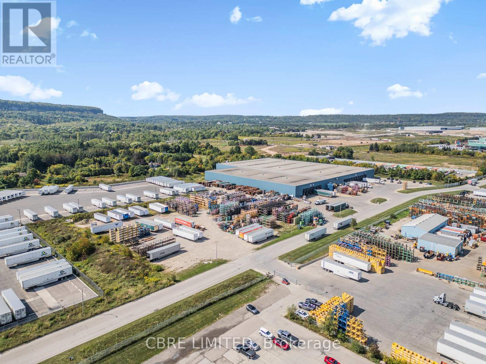 For lease: 365 MARKET DRIVE, Milton (MN Milton North), Ontario L9T5C3 ...