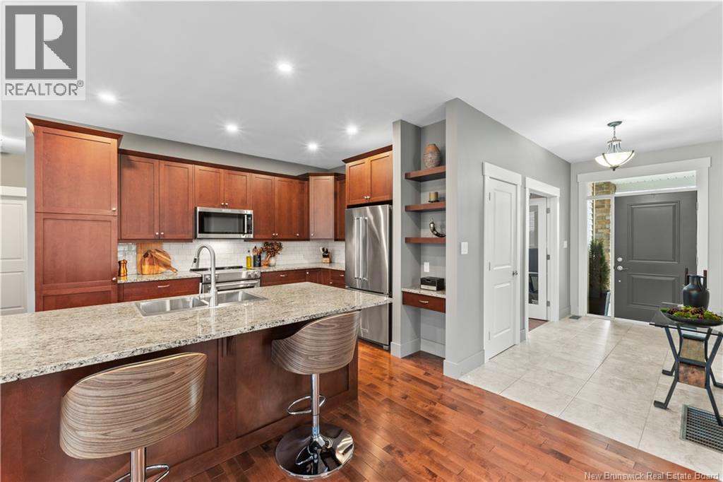 For sale: 16 Louis-Arthur Court, Dieppe, New Brunswick E1A9M5 ...