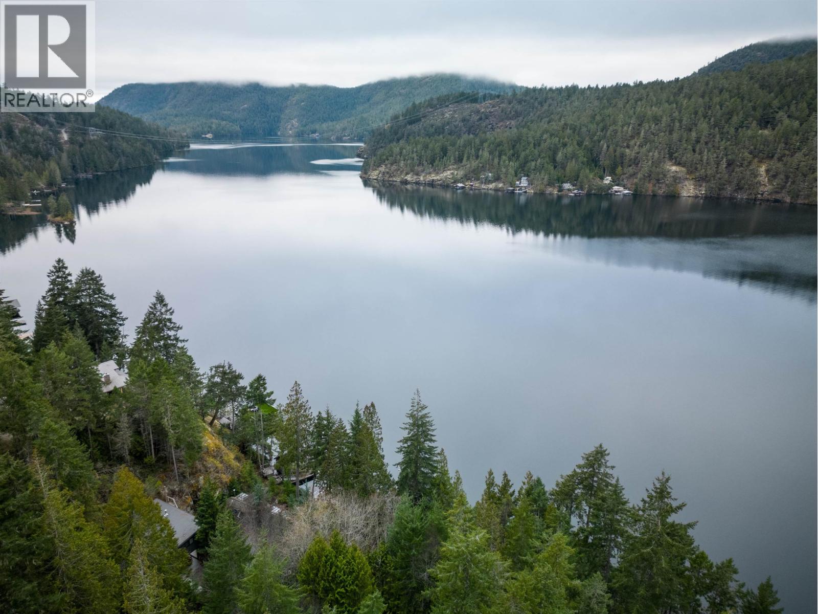 For sale: 122 7101 SAKINAW WOODS, Pender Harbour, British Columbia ...