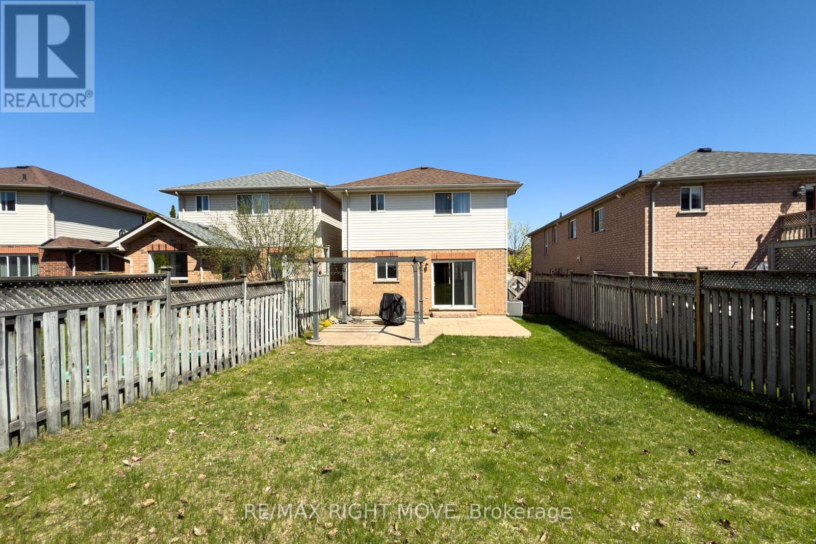 For sale: 147 JULIA CRESCENT, Orillia, Ontario L3V7X3 - S12467465 ...