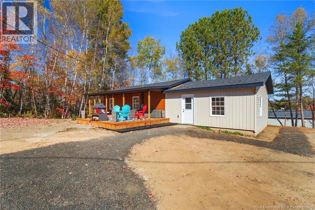 For sale: 19 Slope Road, Minto, New Brunswick E4B3G7 - NB128754 ...