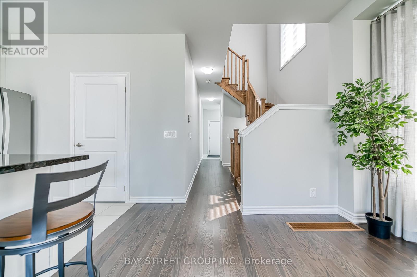 For sale: 32 JESSICA ANTONELLA STREET, Markham (Angus Glen), Ontario ...