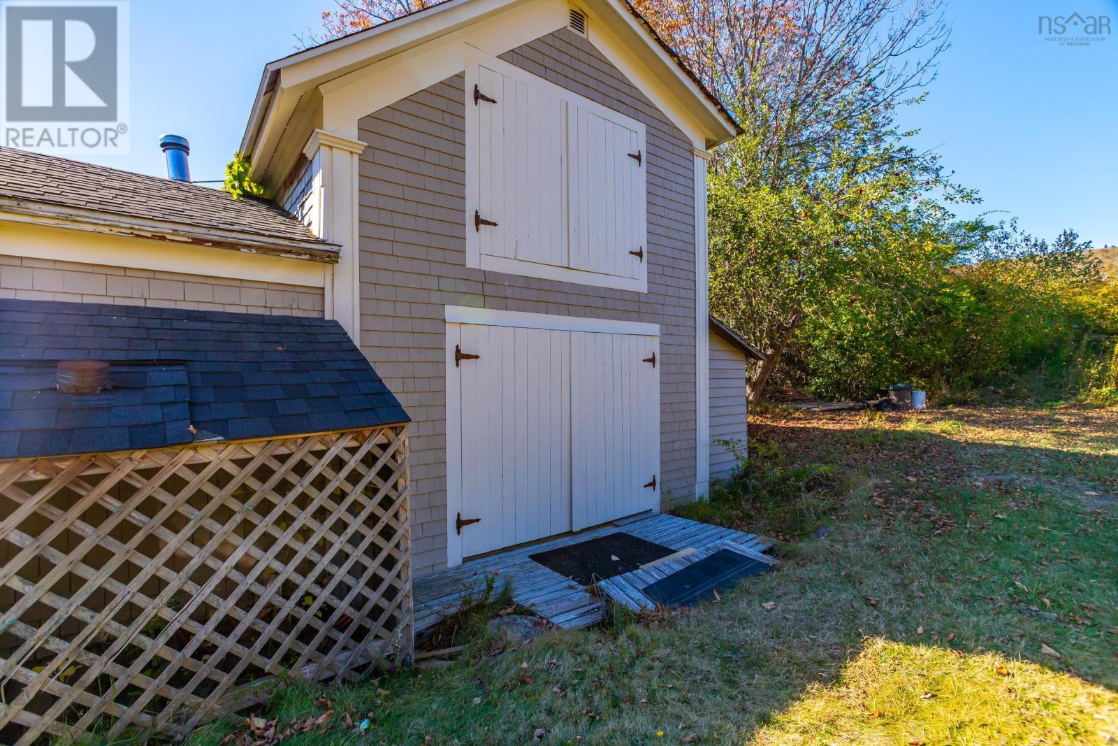 For sale: 1611 Granville Road, Port Wade, Nova Scotia B0S1A0 ...