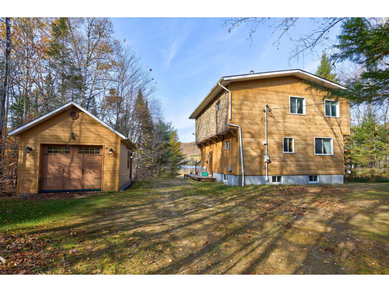 À vendre : 411 Ch. Banice, Saint-Damien, Québec J0K2E0 - 27348583 ...