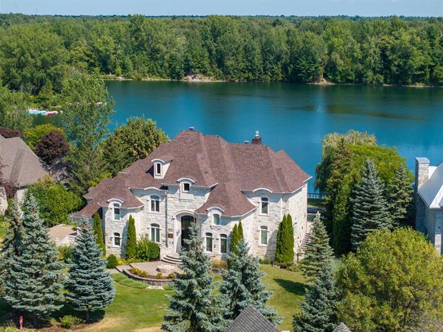 À vendre : 39 Rue des Lotus, Blainville, Québec J7C5V1 - 17562705 ...