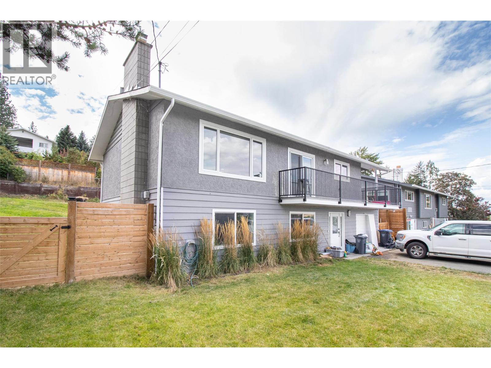 For sale: 2160 Lynrick Road, Kelowna, British Columbia V1P1G4 ...