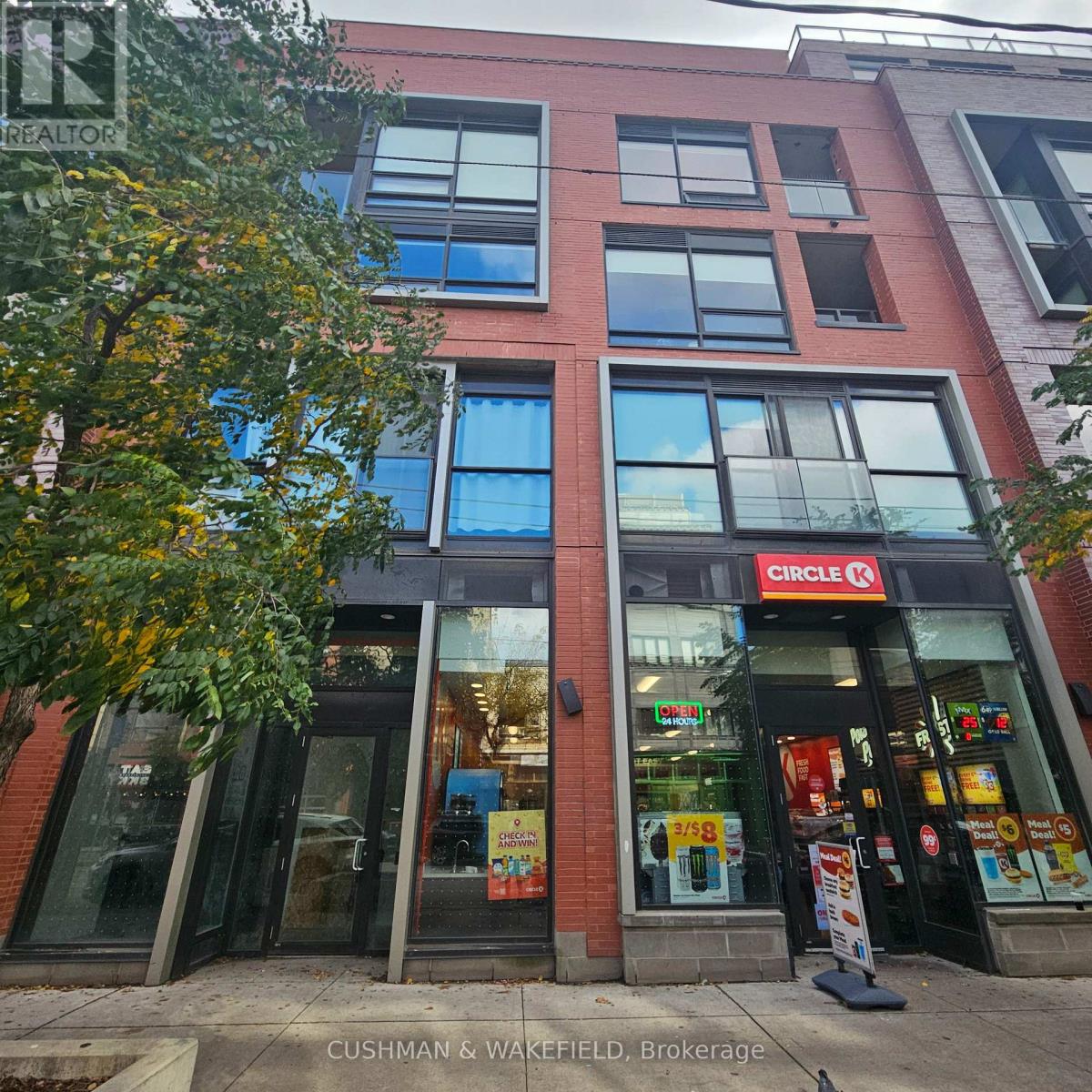 For lease: 103 - 875 QUEEN STREET E, Toronto (South Riverdale), Ontario ...