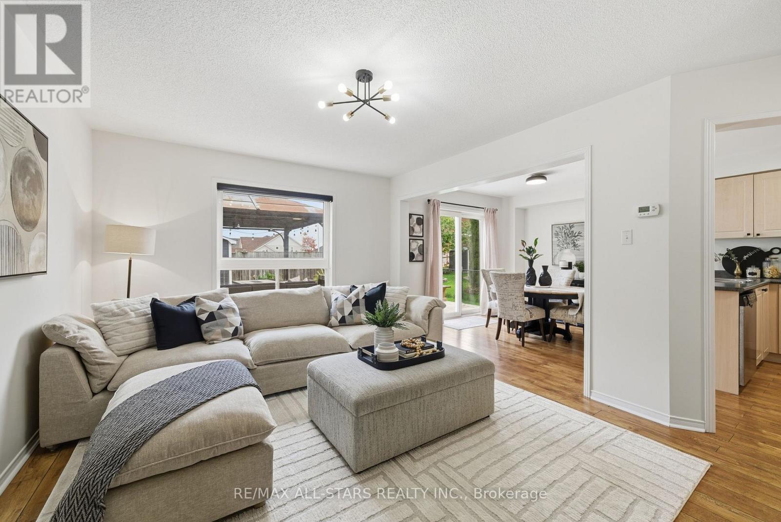 For sale: 151 ASH STREET, Scugog (Port Perry), Ontario L9L1V2 ...