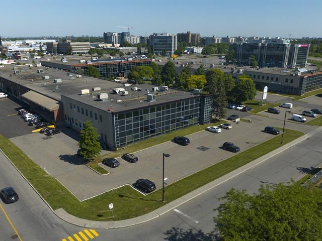 For lease: 7075 Place Robert-Joncas, #111, Montréal (Saint-Laurent ...