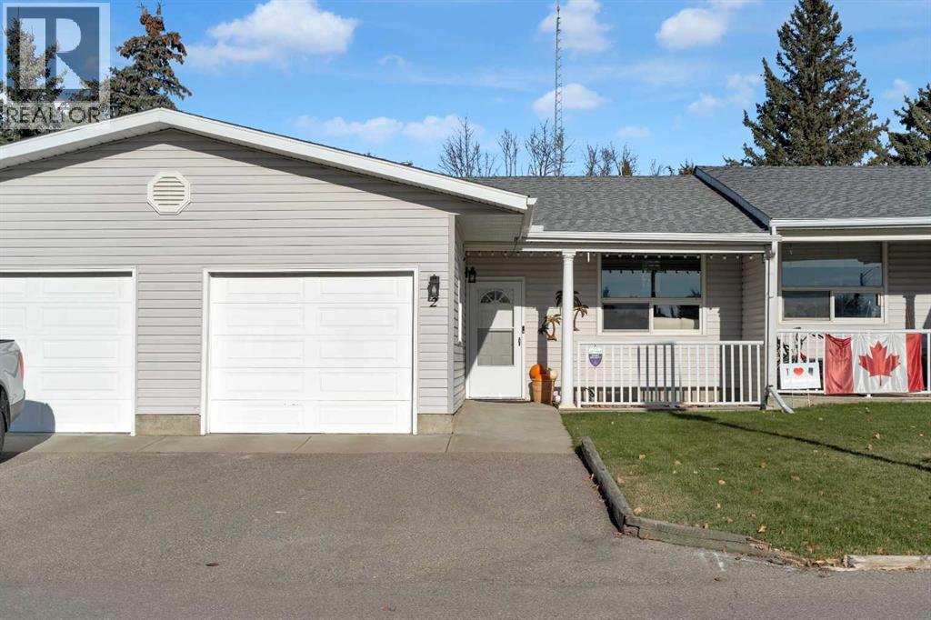 For sale: 2, 717 Centre Street, Vulcan, Alberta T0L2B0 - A2266570 ...