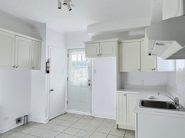 À louer : 2853 Rue Wilfrid-Légaré, Québec (Sainte-Foy/Sillery/Cap-Rouge), Québec G1V2H3 ...