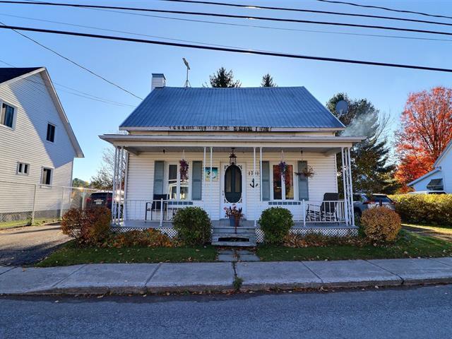 For sale: 1701 Route Marie-Victorin, Deschaillons-sur-Saint-Laurent ...