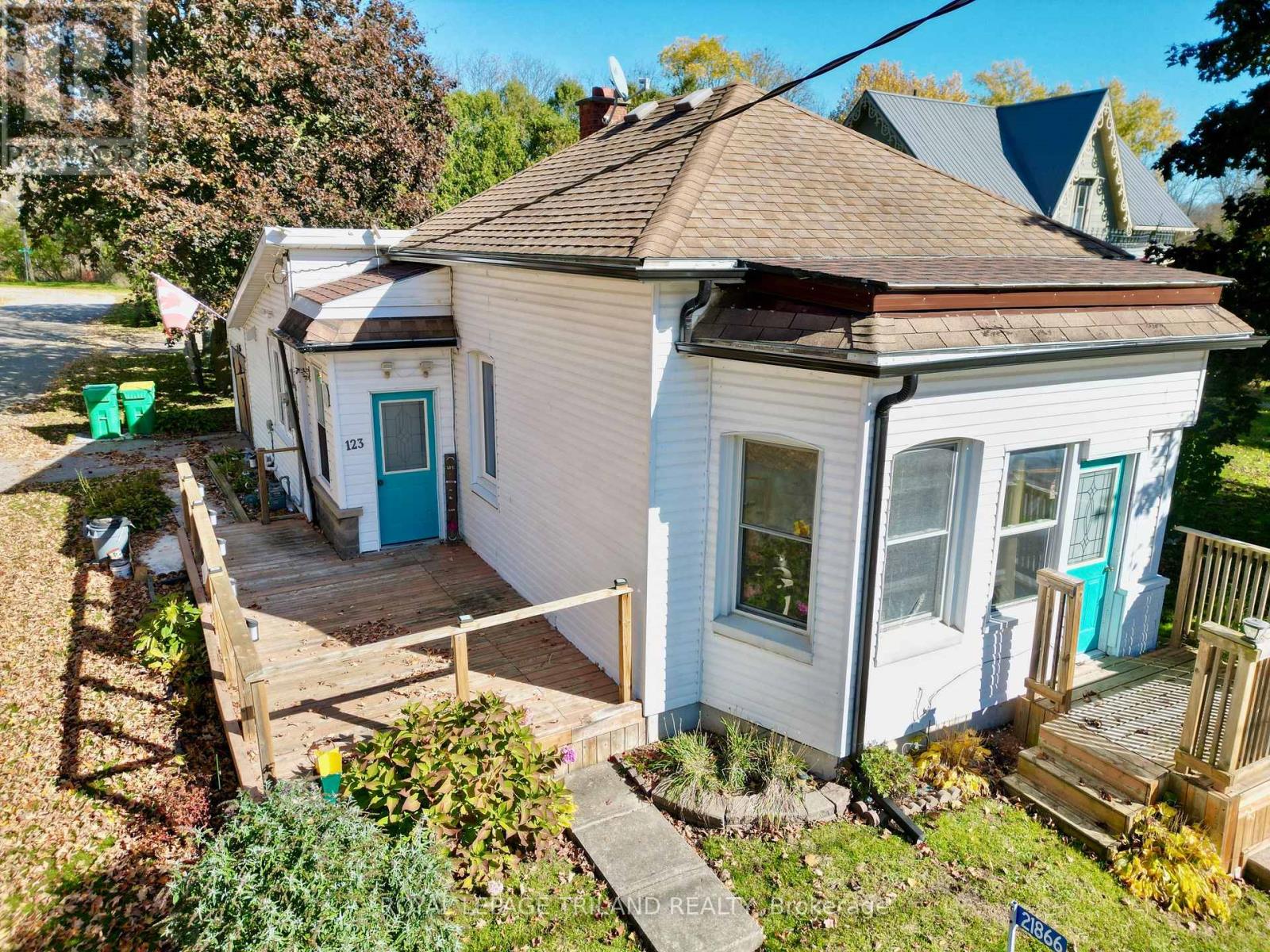 For sale: 21866 HAGERTY ROAD, Southwest Middlesex (Wardsville), Ontario ...