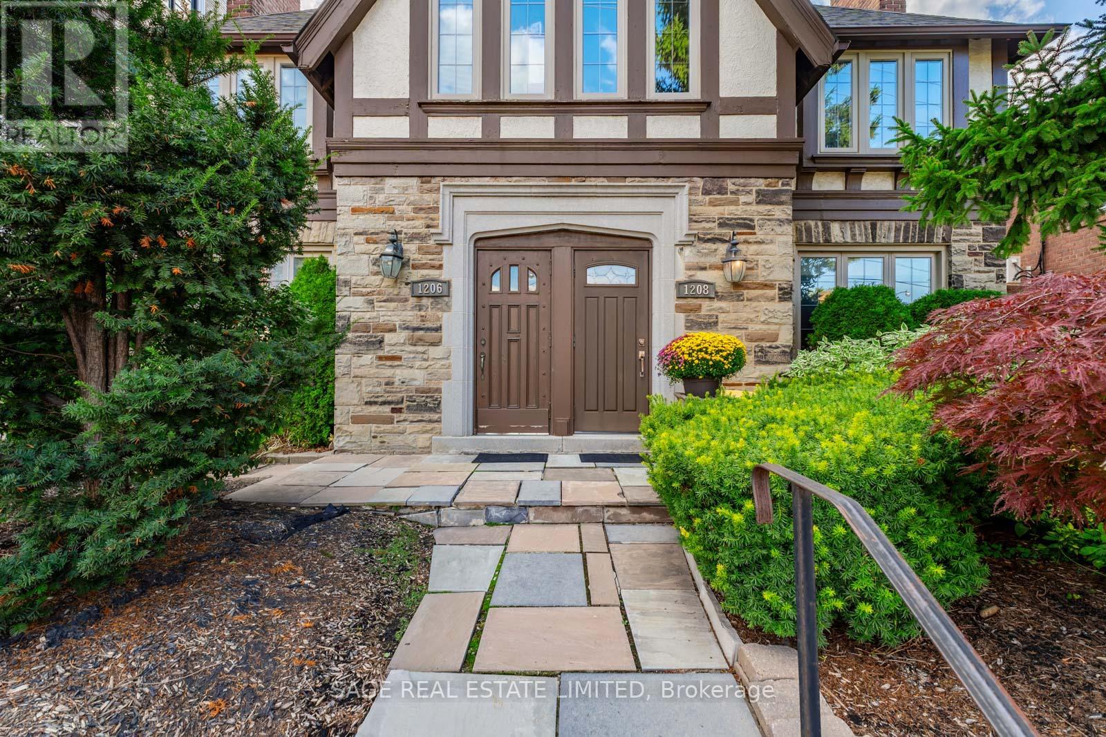 À vendre : 1208 AVENUE ROAD, Toronto (Lawrence Park South), Ontario M5N2G4 - C12487664 | REALTOR.ca