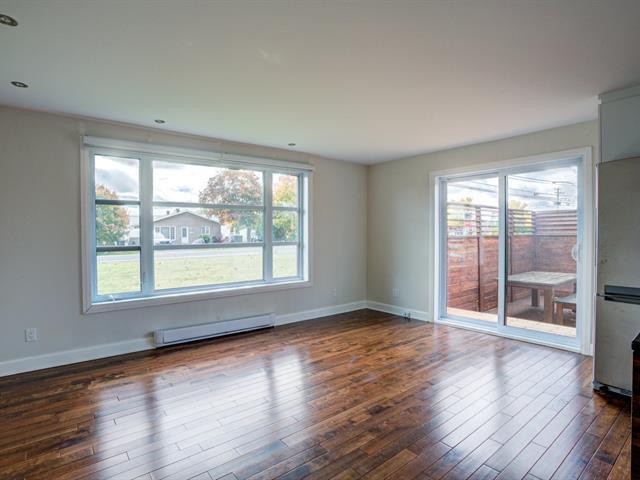 For sale: 804 Route Marie-Victorin, Lévis (Les Chutes-de-la-Chaudière ...