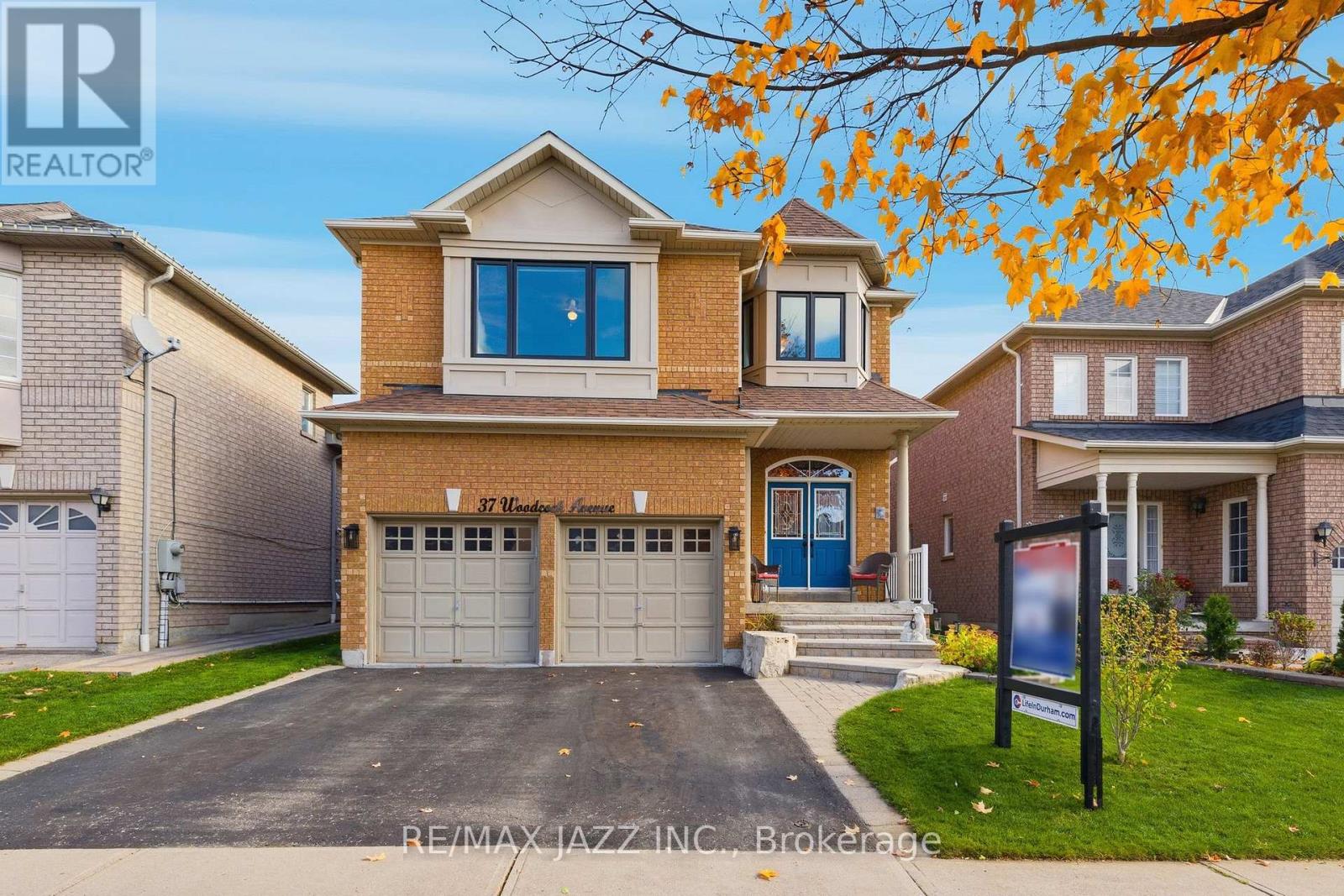 For sale: 37 WOODCOCK AVENUE, Ajax (Northwest Ajax), Ontario L1T4J5 ...