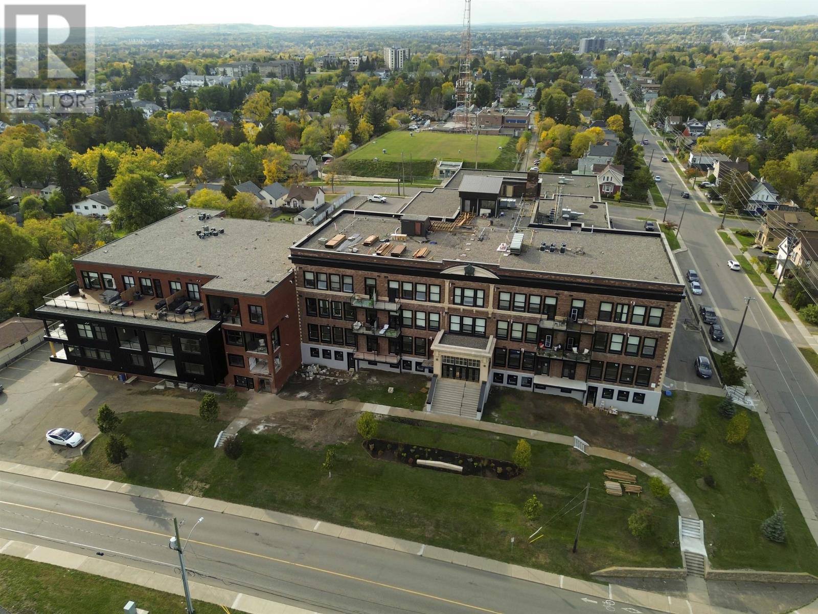 For sale: 3209 96 High ST N, Thunder Bay, Ontario P7A5R3 - TB253371 ...