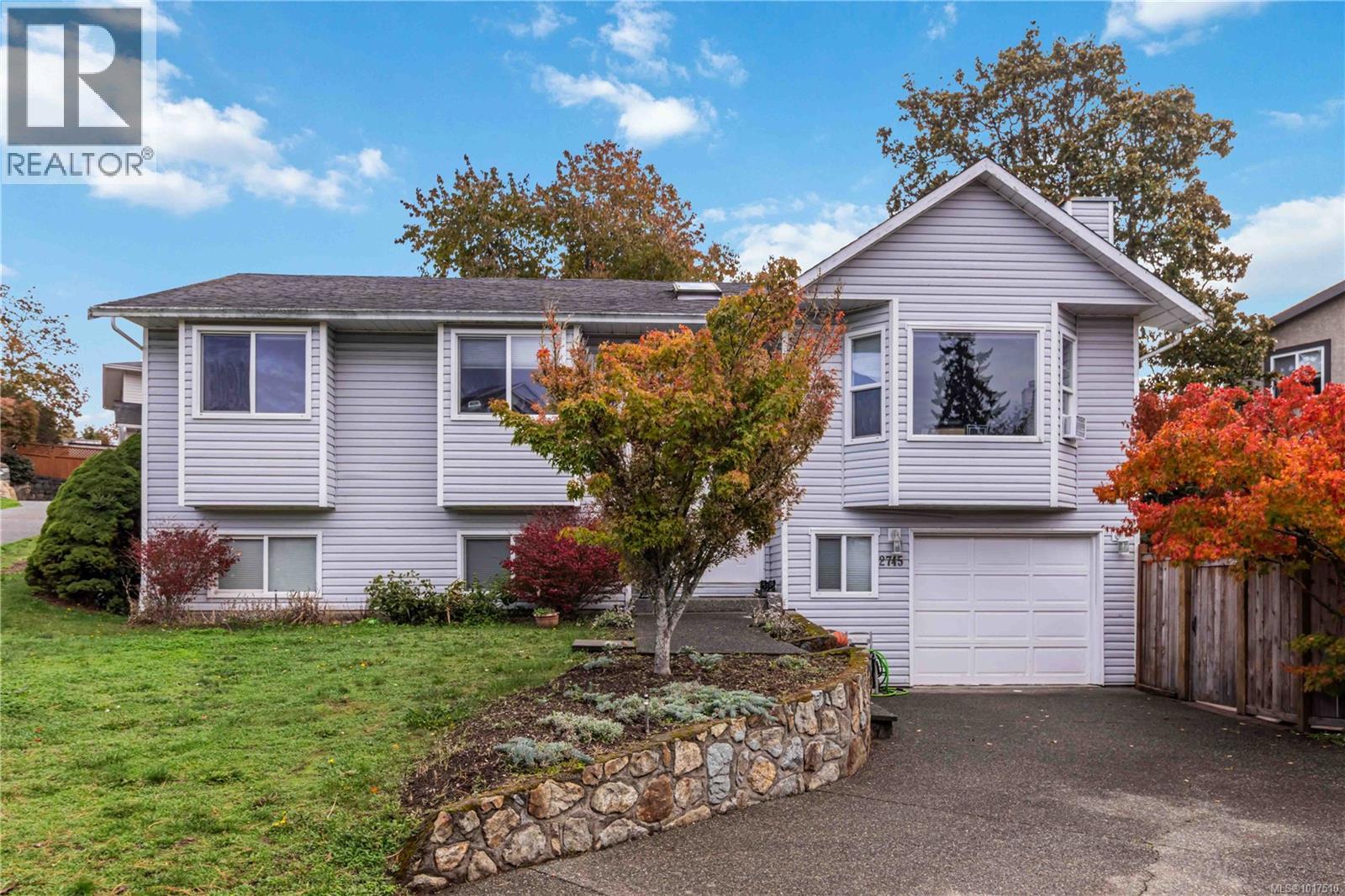 For sale: 2745 Stockey Pl, Langford, British Columbia V9B5V1 - 1017510 ...