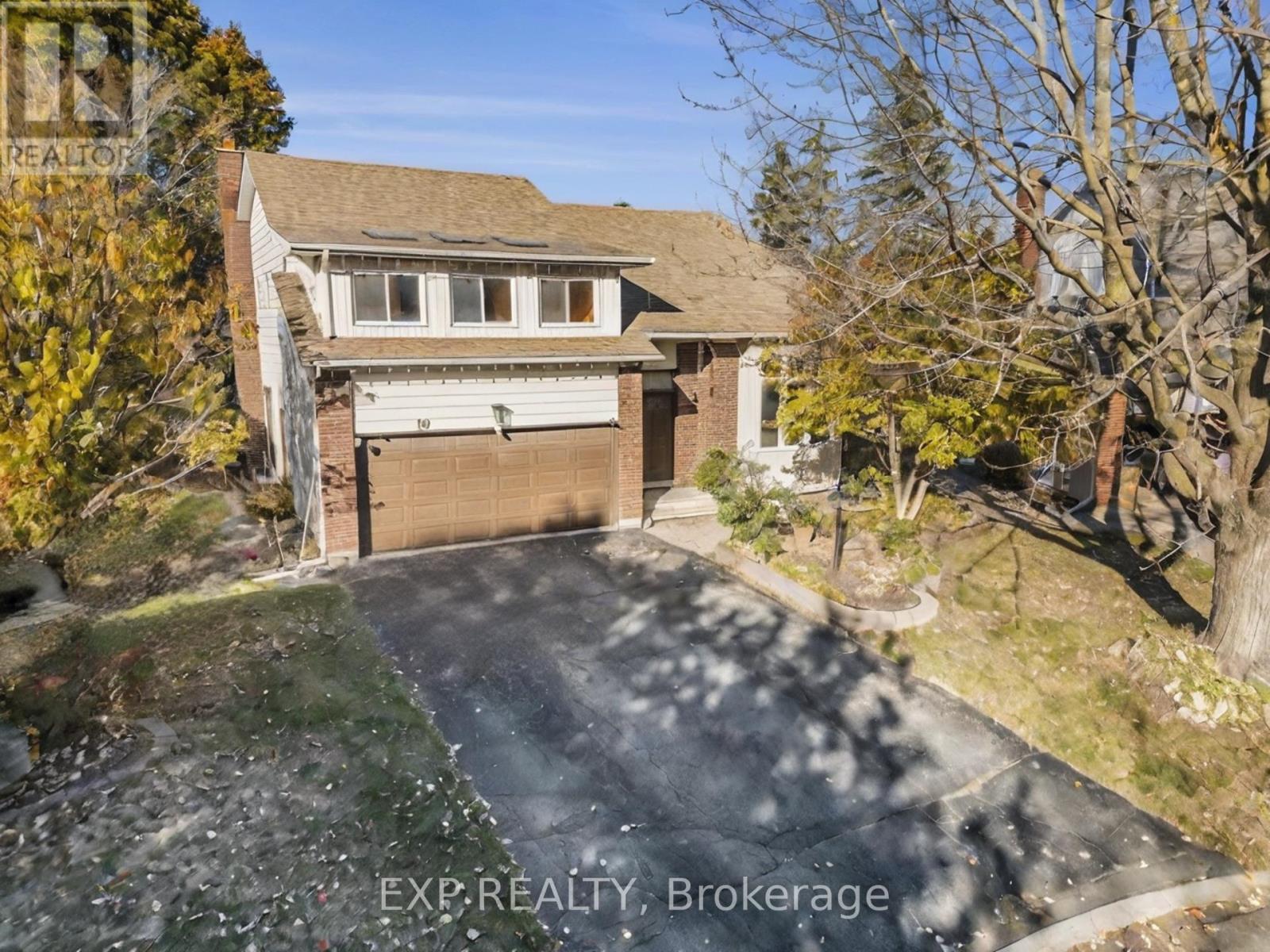 For sale: 10 POMMEL CRESCENT, Ottawa, Ontario K2M1A2 - X12497894 ...