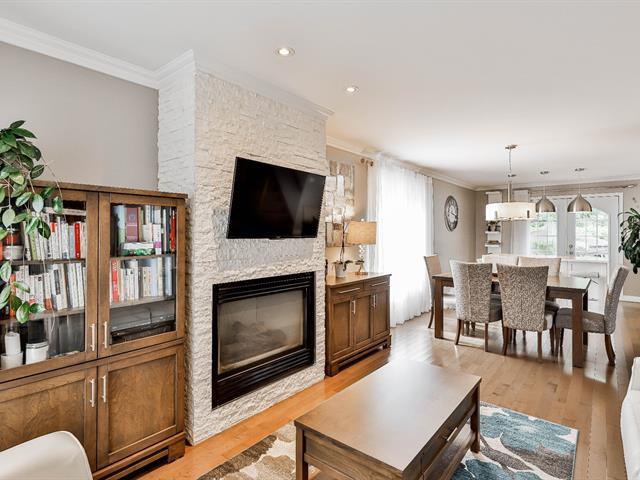 For sale: 76 Rue de la Sentinelle, Blainville, Quebec J7C5A4 - 22444149 ...
