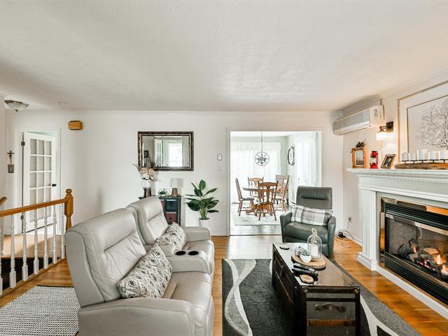 For sale: 58 Rue des Merles, Blainville, Quebec J7C3P2 - 11276649 ...