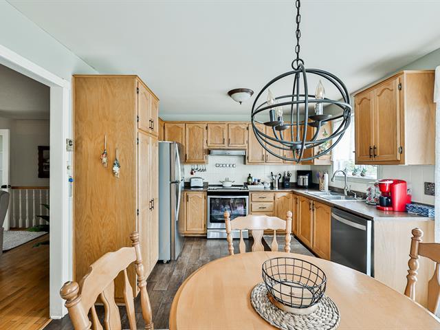 For sale: 58 Rue des Merles, Blainville, Quebec J7C3P2 - 11276649 ...