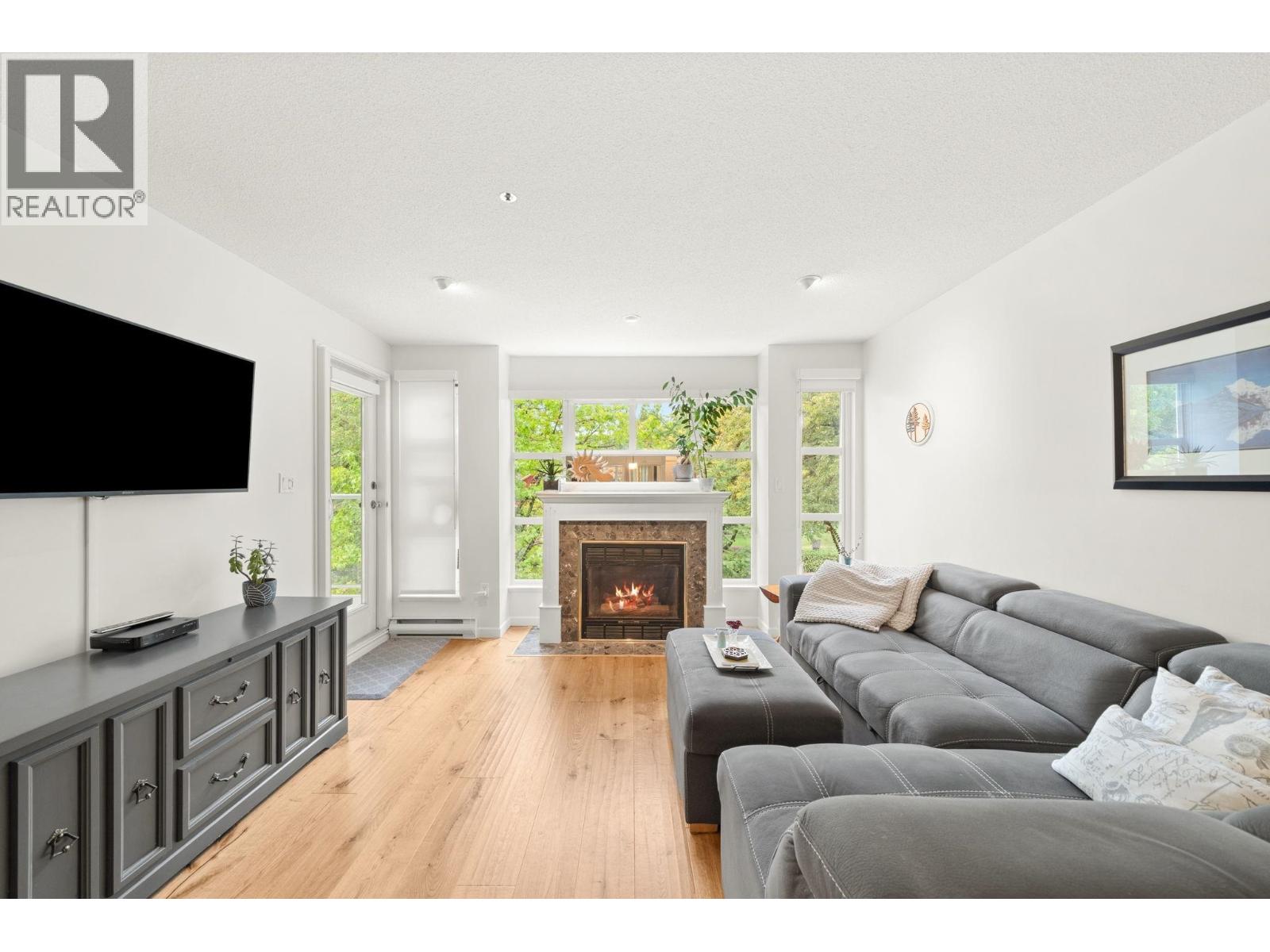 For sale: 301 8728 SW MARINE DRIVE, Vancouver, British Columbia V6P6A4 ...