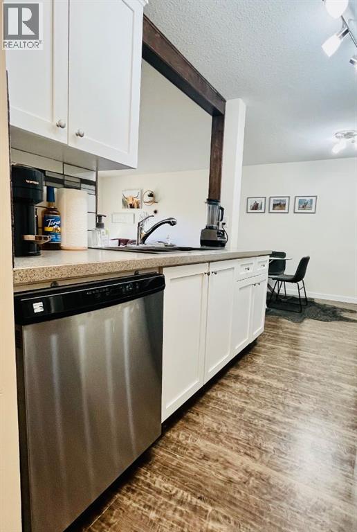 À vendre : 104, 485 Red Crow Boulevard W, Lethbridge, Alberta T1K7G6 ...