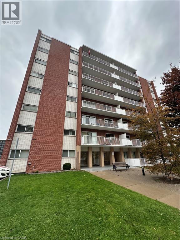 For sale: 8 WOODMAN Drive S Unit# 401, Hamilton, Ontario L8K4C9 ...