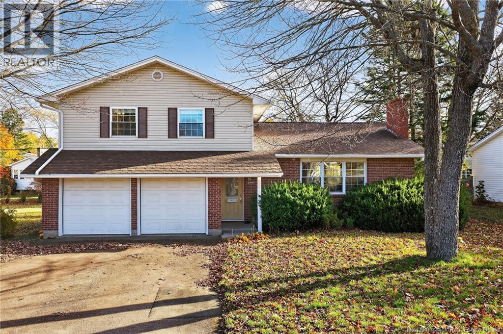 For sale: 18 Grindstone Drive, Riverview, New Brunswick E1B3N9 ...