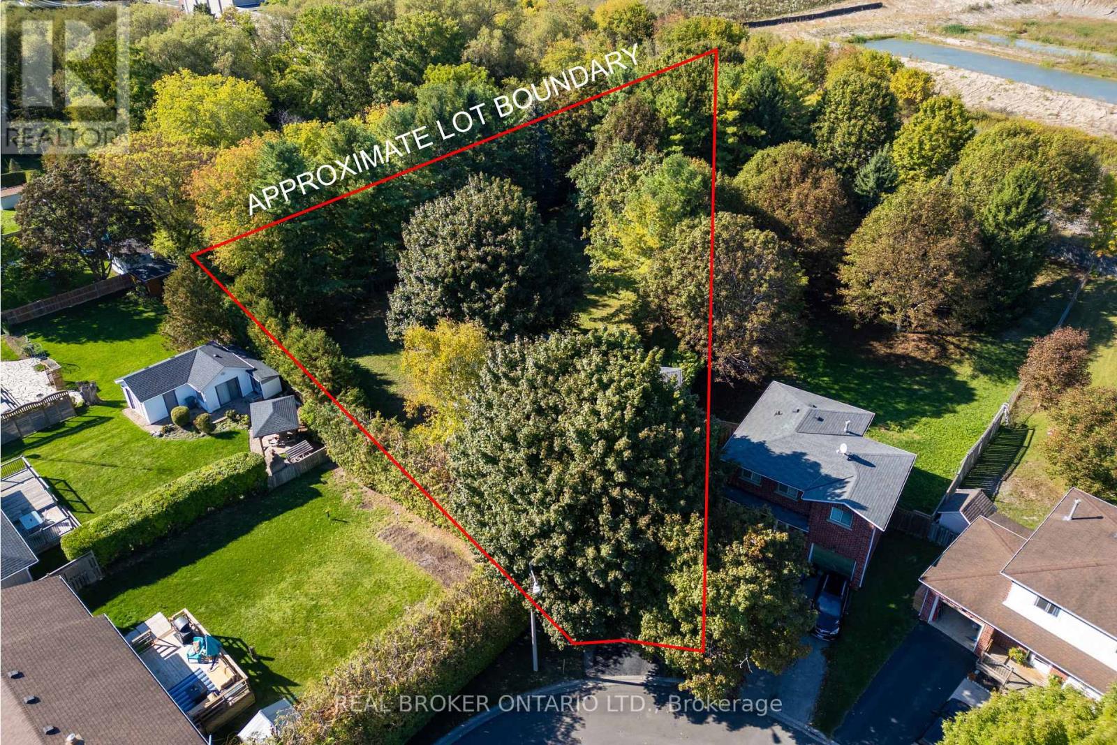 For sale: 6 ANDREW COURT, Clarington (Newcastle), Ontario L1B1J5 ...