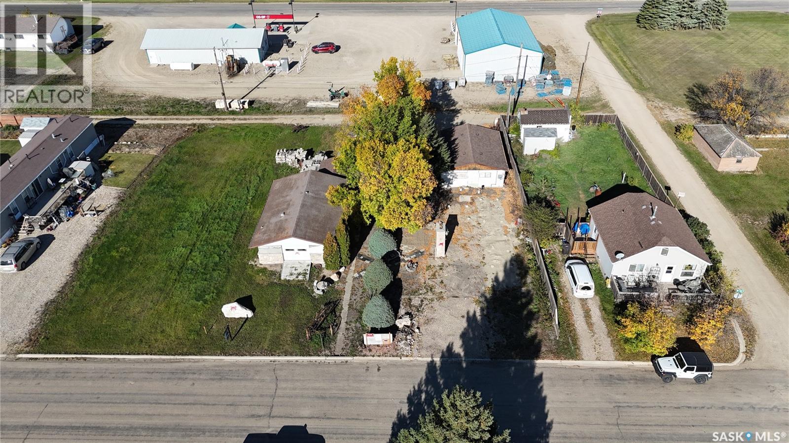 For sale: 620 1st AVENUE S, Bruno, Saskatchewan S0K0S0 - SK023566 ...