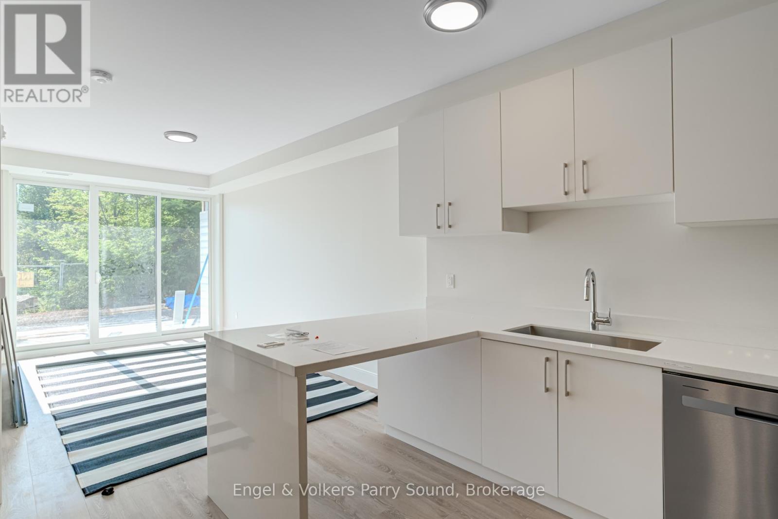 For rent: 205 - 51 GEORGE STREET, Parry Sound, Ontario P2A2R2 ...