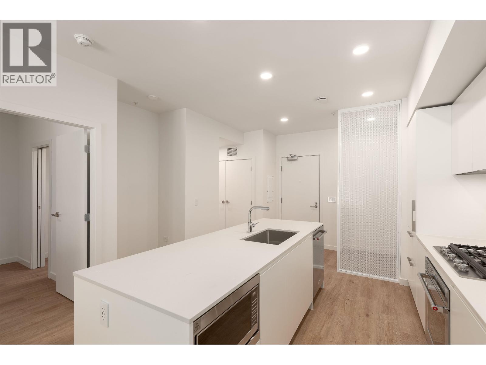 For sale: 312 1506 SCOTT CRESCENT, Squamish, British Columbia V8B1G4 ...