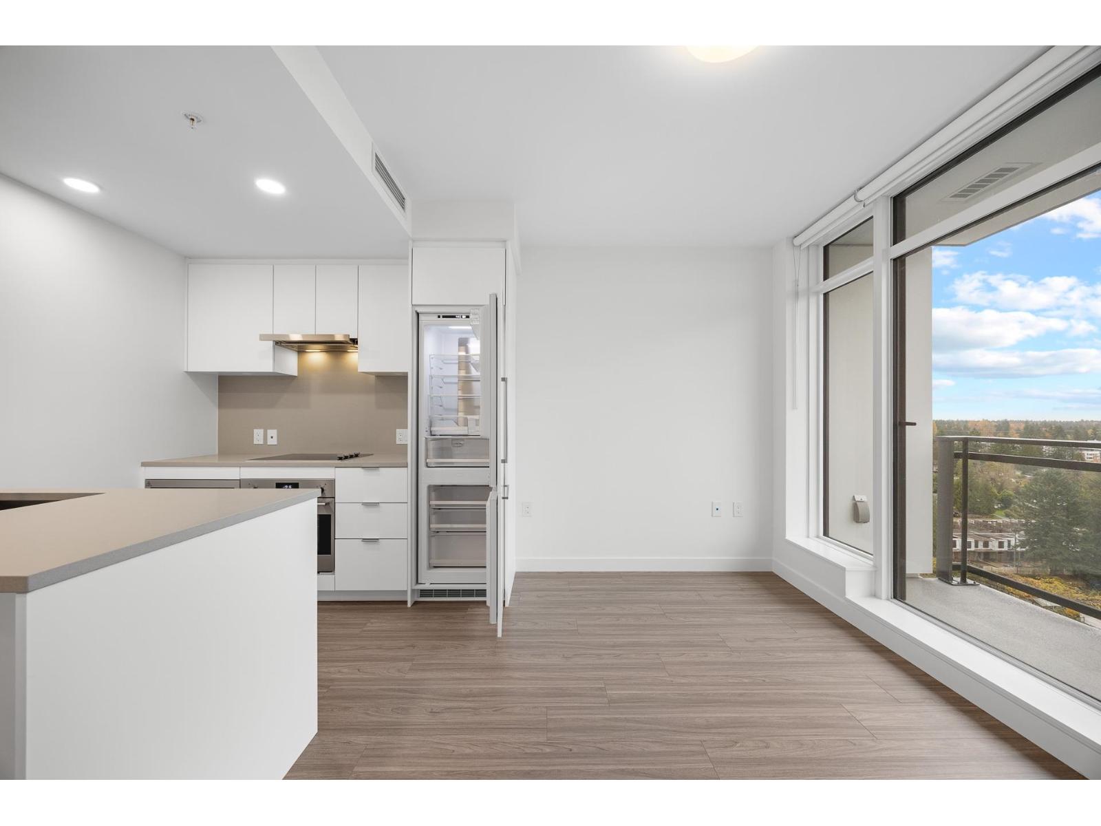 For rent: 1603 13675 107A AVENUE, Surrey, British Columbia V3T0X2 ...