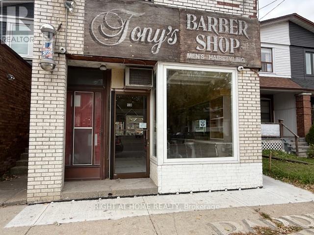 For rent: 910 BROADVIEW AVENUE, Toronto (Playter Estates-Danforth ...