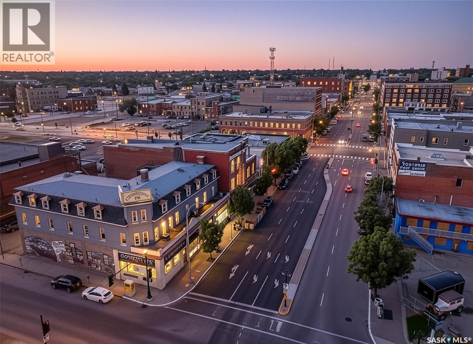For sale: 8 Main STREET N, Moose Jaw, Saskatchewan S6H0V8 - SK013788 ...