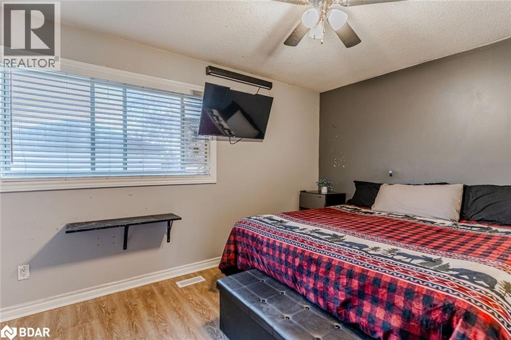 For sale: 2185 FERGUSON Street, Innisfil, Ontario L9S1X6 - 40786250 ...