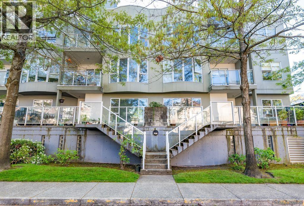 For sale: 107 8620 JONES ROAD, Richmond, British Columbia V6Y3Z4 ...