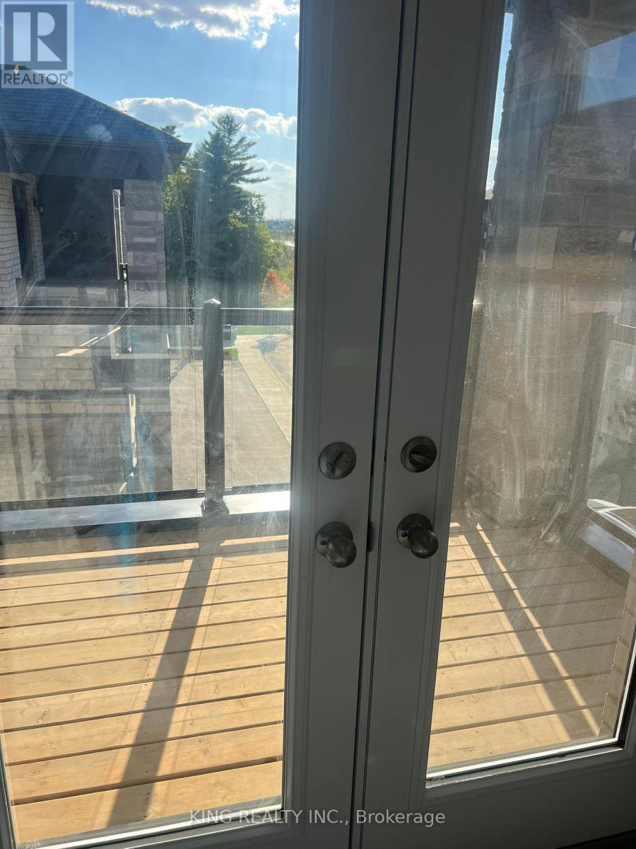 For rent: 22 SAVVY LANE, Caledon, Ontario L7C1Z9 - W12539250 | REALTOR.ca