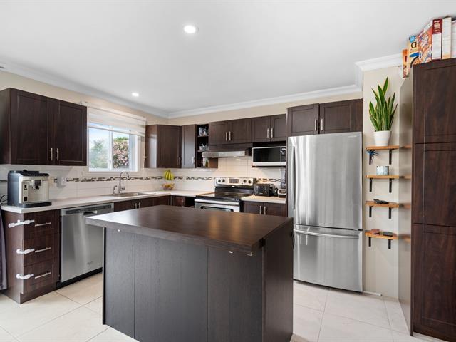 For sale: 1880 Rue de Foucault, Terrebonne (Terrebonne), Quebec J6X2P2 ...