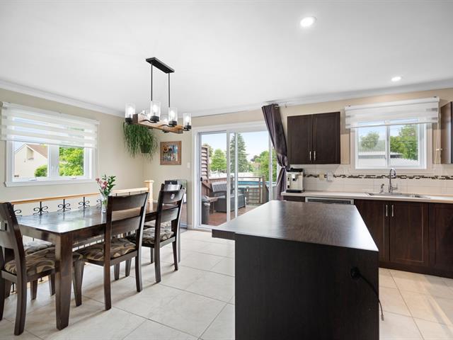 For sale: 1880 Rue de Foucault, Terrebonne (Terrebonne), Quebec J6X2P2 ...