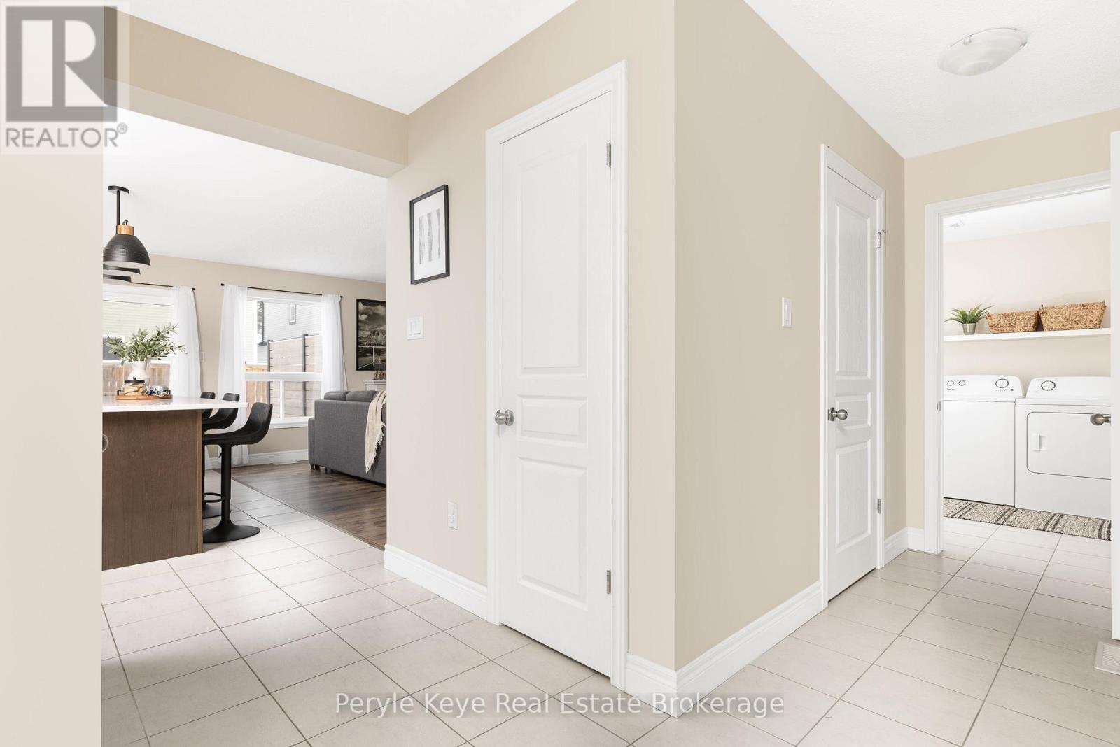 À vendre : 65 FIELDSTREAM CHASE, Bracebridge (Macaulay), Ontario P1L0A7 ...