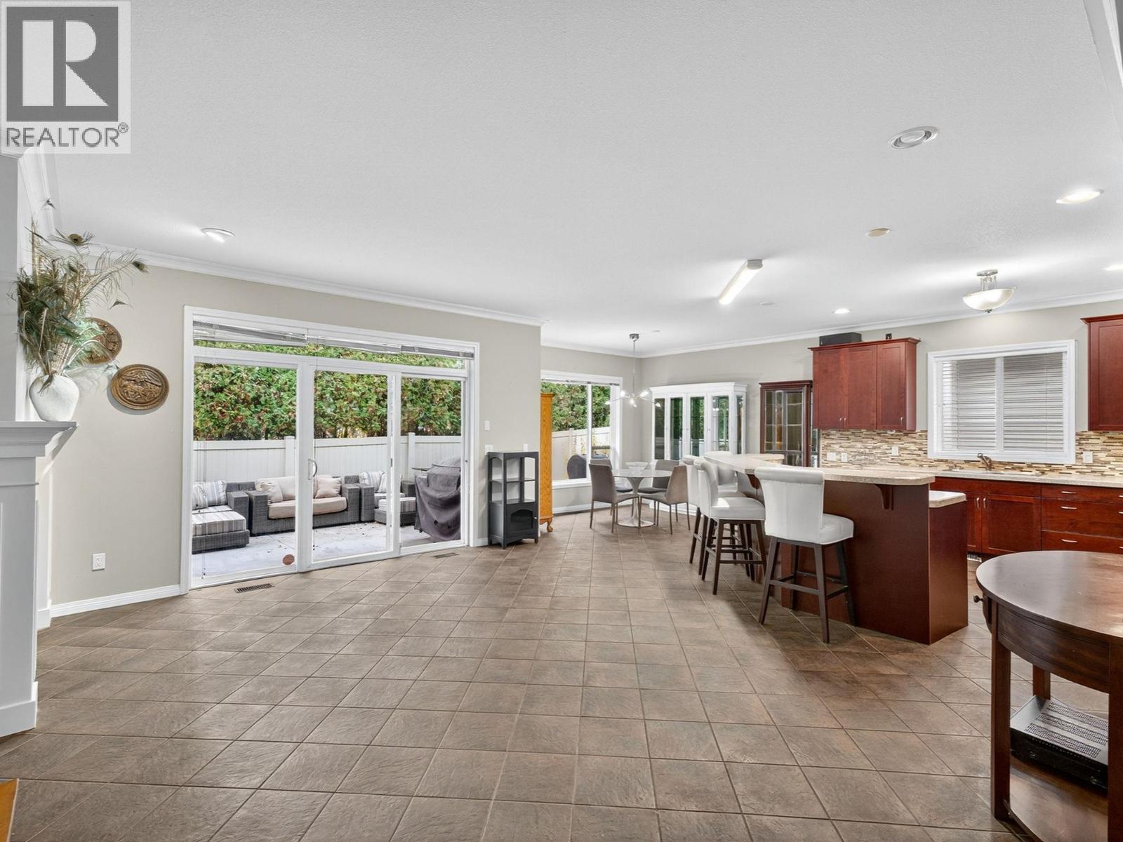 À vendre : 665 Cook Road Unit# 208, Kelowna, Colombie-Britannique ...