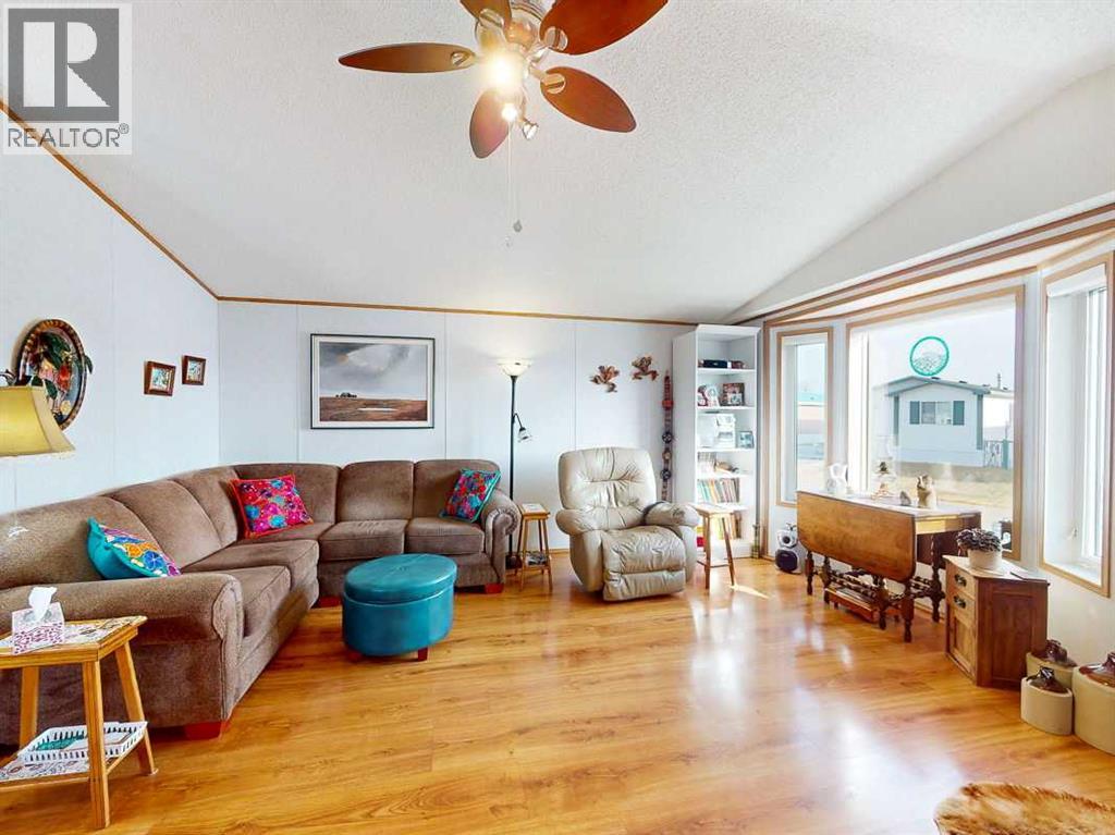 For sale: 1 Appaloosa Way, Fort Macleod, Alberta T0L0Z0 - A2270758 ...