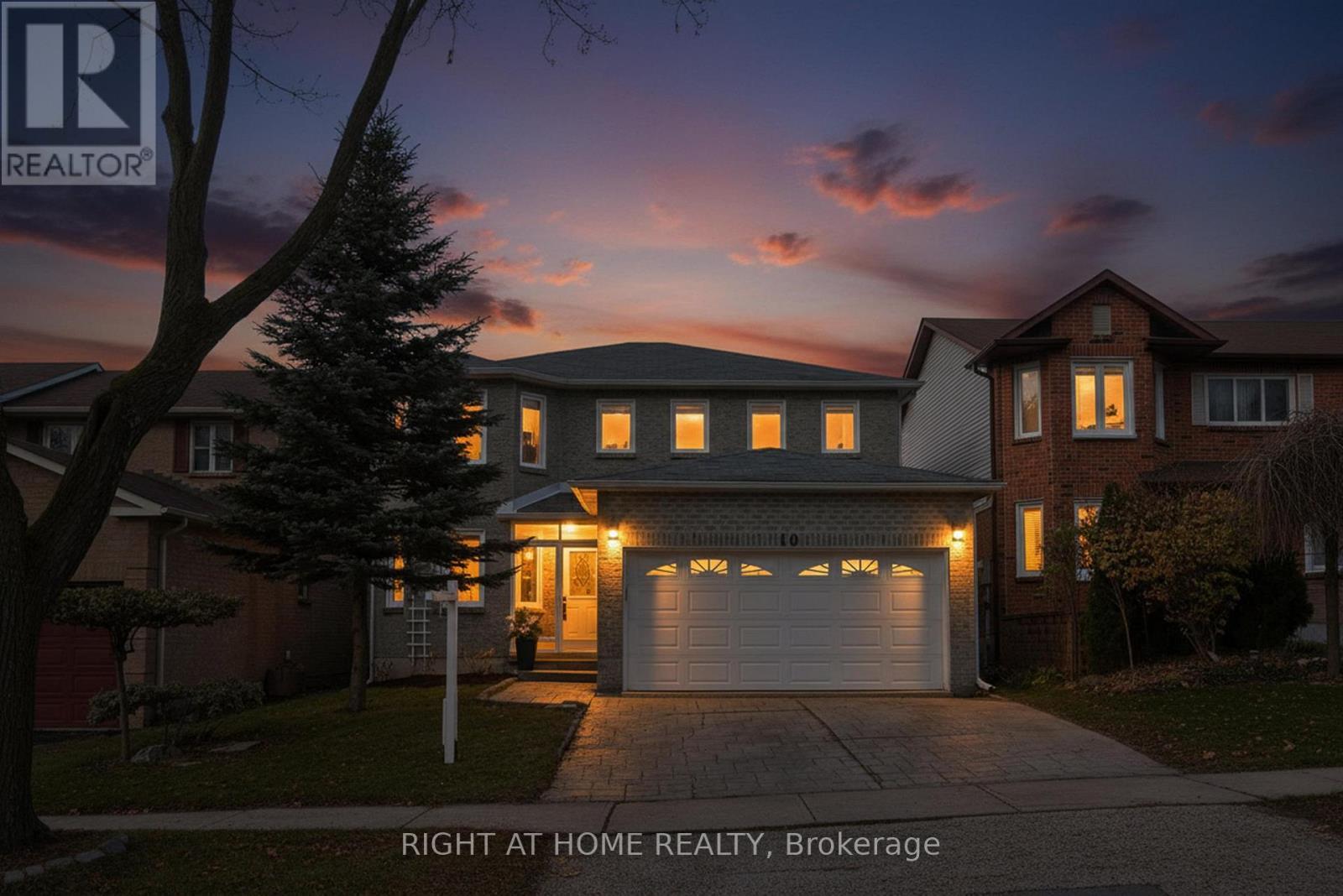 À vendre : 10 CLOSS SQUARE, Aurora (Aurora Village), Ontario L4G5H7 ...