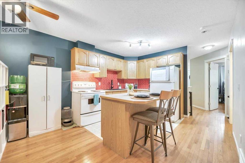 À vendre : 411, 103 STRATHAVEN Drive, Strathmore, Alberta T1P1W4 ...