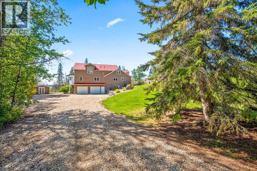 For sale: 720 Poplar Drive, Rural St. Paul No. 19, County of, Alberta ...