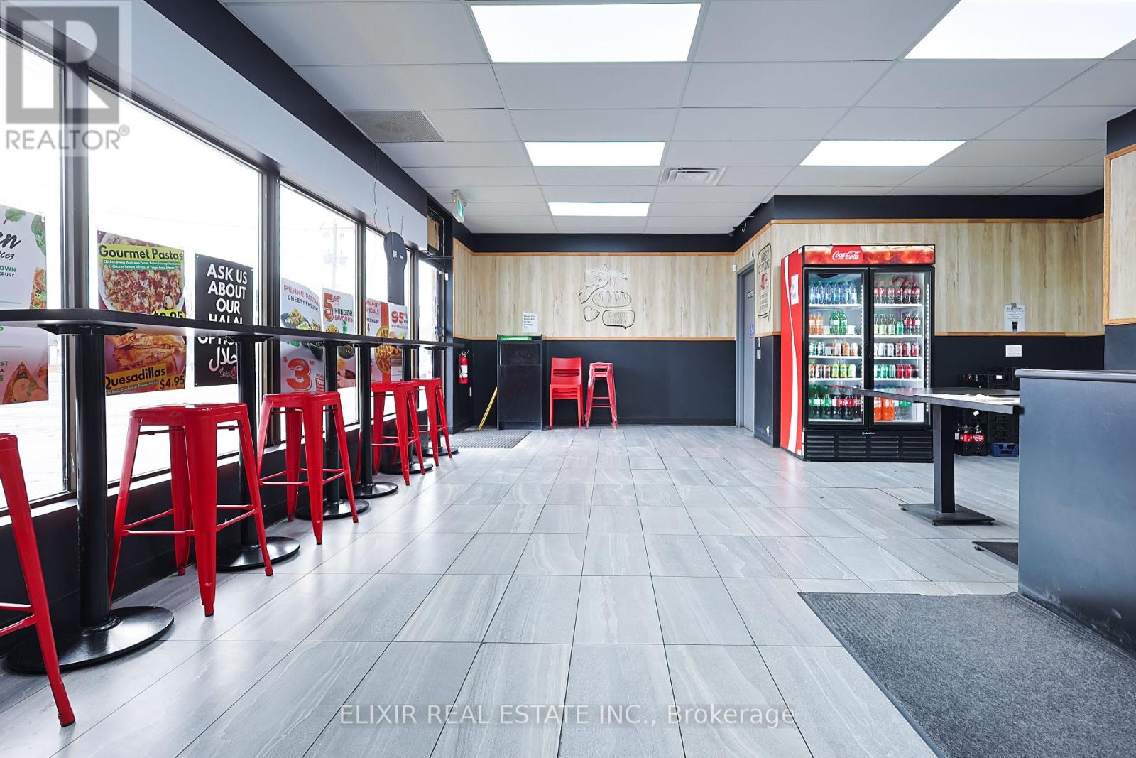 For sale: 135 RICHMOND STREET, Chatham-Kent (Chatham), Ontario N7M1P1 ...