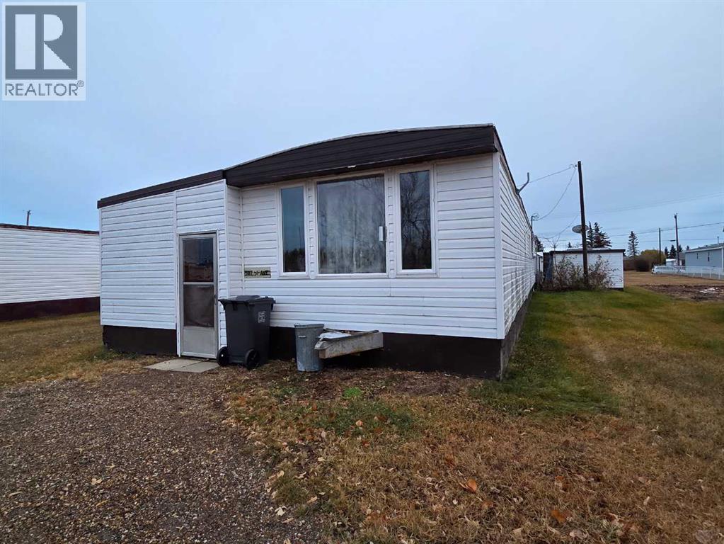 For sale: 5107, 5113, 5117 51 Avenue, Berwyn, Alberta T0H0E0 - A2269767 ...